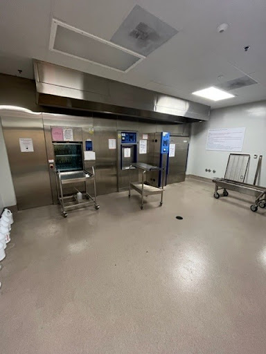 Autoclave/ Dishwashing Rooms - Charlie Dunlop School of Biological ...